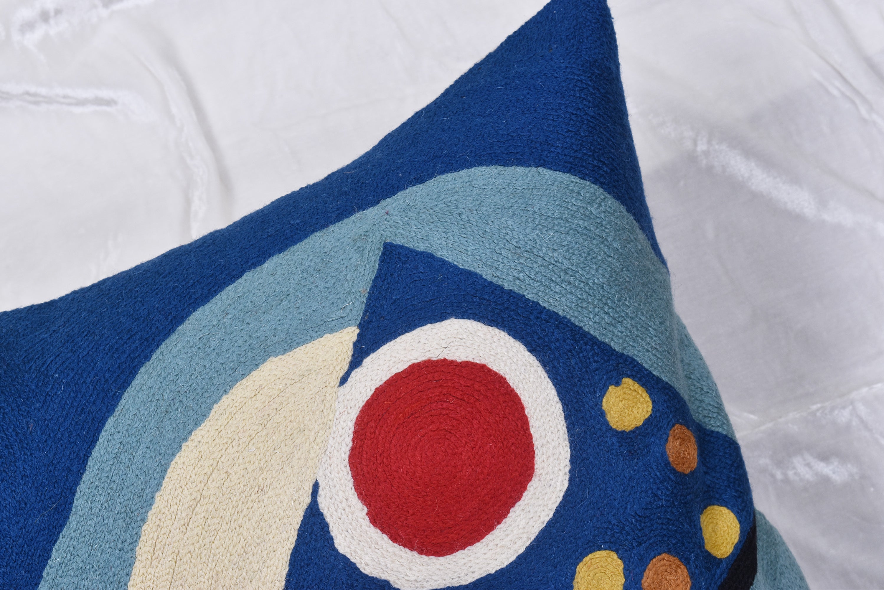 blue patterned cushions
